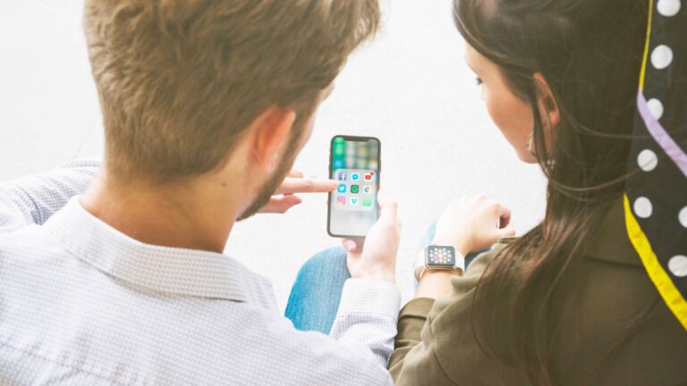 The Ultimate Guide to Using iOSMirror for Seamless Screen Sharing