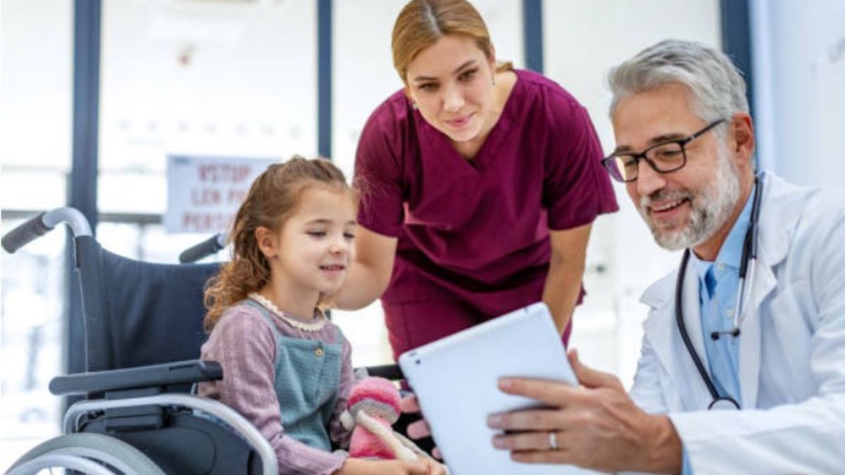 Pediatric Wheelchairs and Wheelchairs with Children: A Full Guide to ...